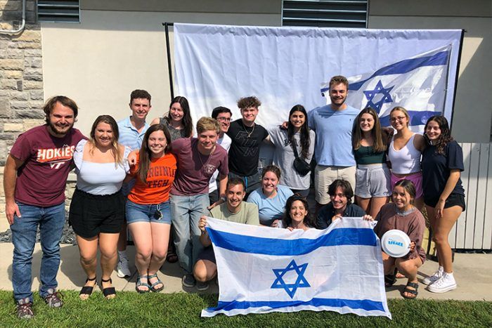 13 Jun Encouraging Students to Embrace their Jewish Identities on Campus